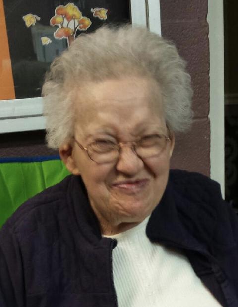 Obituary for Glaza Beth Mitchell — Travis Funeral Chapel: La Plata, MO