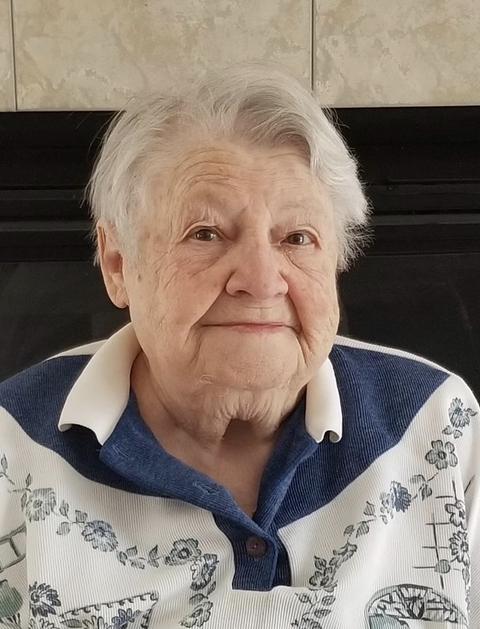 Obituary for Mary Ann Collins — Travis Funeral Chapel: La Plata, MO