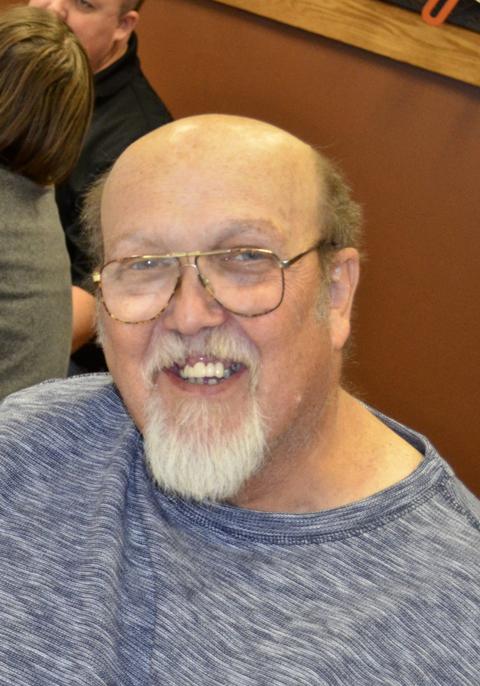 Obituary for Darrel R. Sederwall — Travis Funeral Chapel: La Plata, MO